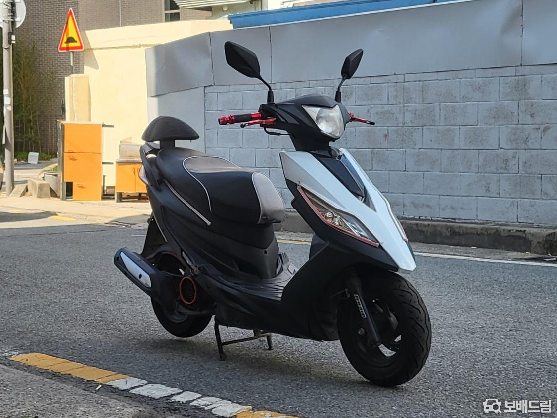 보배드림 바이크 - SYM GR 125